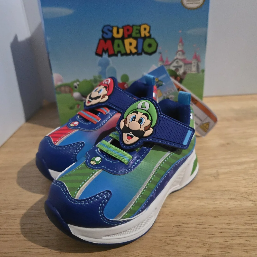 Nintendo | Shoes | Nintendo Kids Mario Luigi Lightup Sneakers S ...